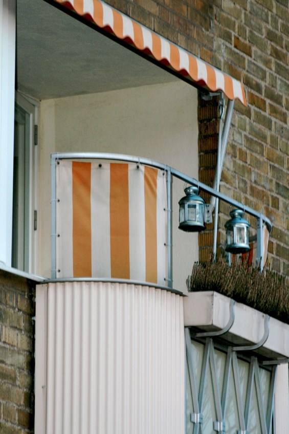 Markiser och balkongskydd