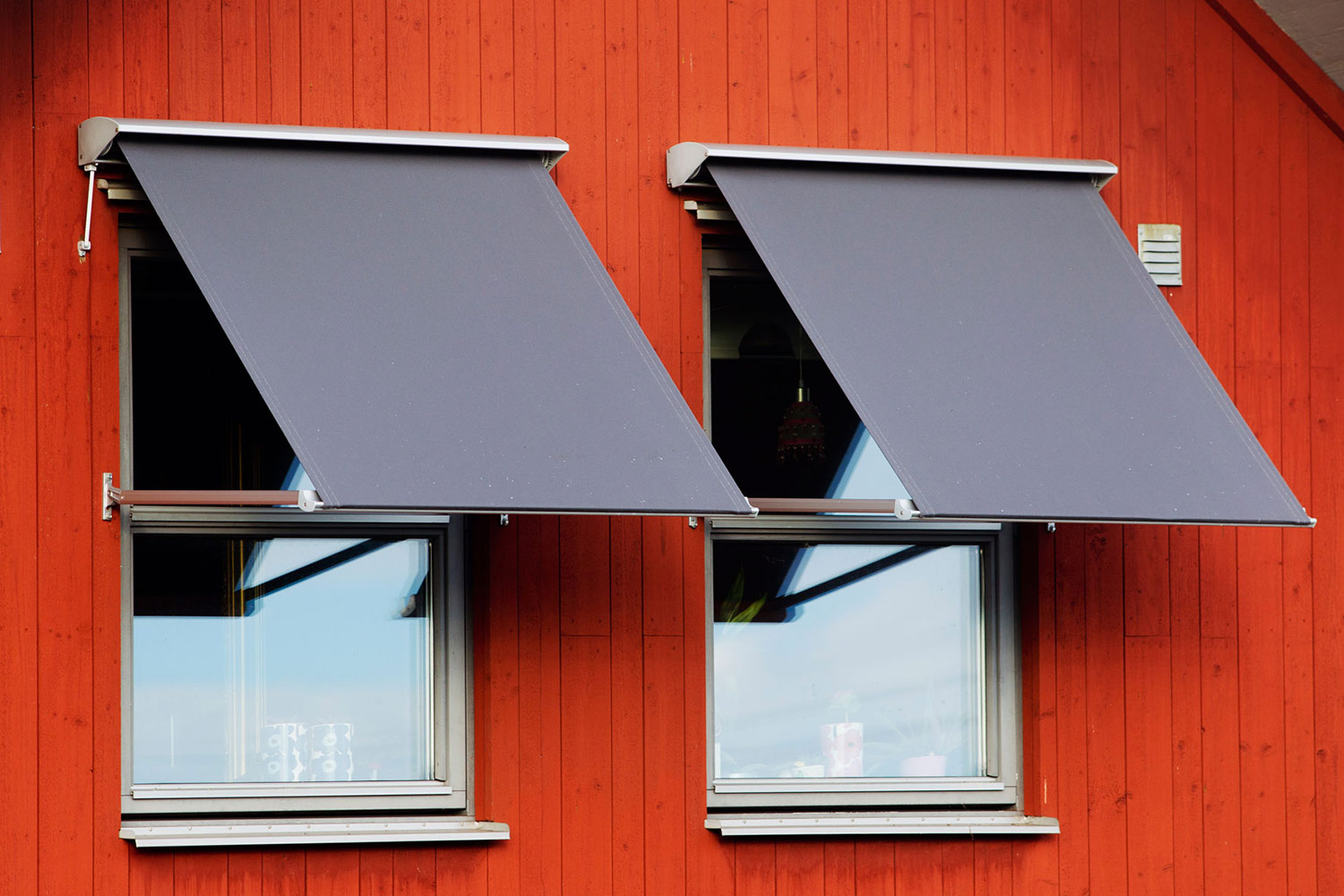 Markiser / vindskydd