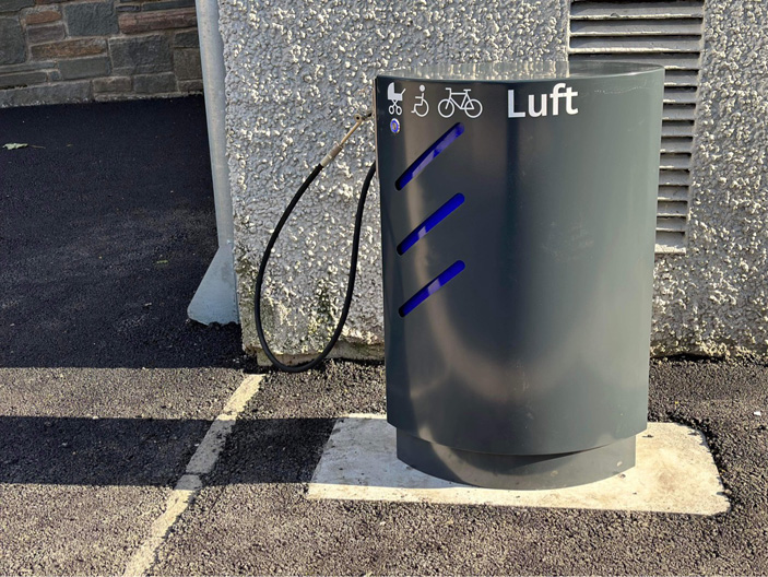 Pump för cykel, barnvagn och rullstol