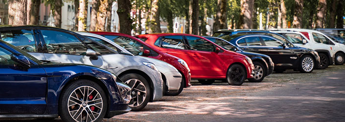 Garage och parkering